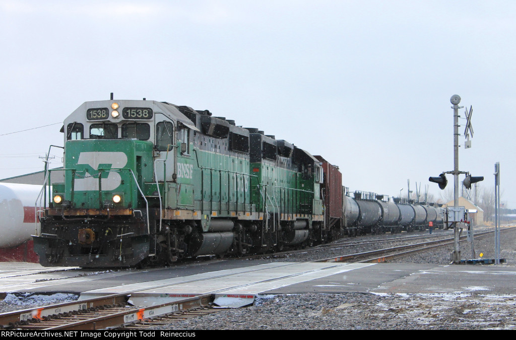 BNSF 1538